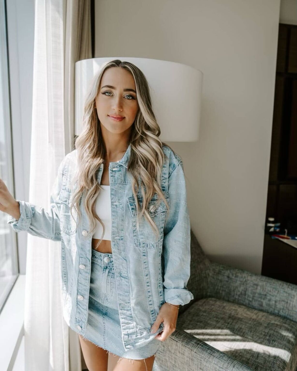 Ashley Cooke Wiki Husband Net Worth Age Height Bio | Everything you ...