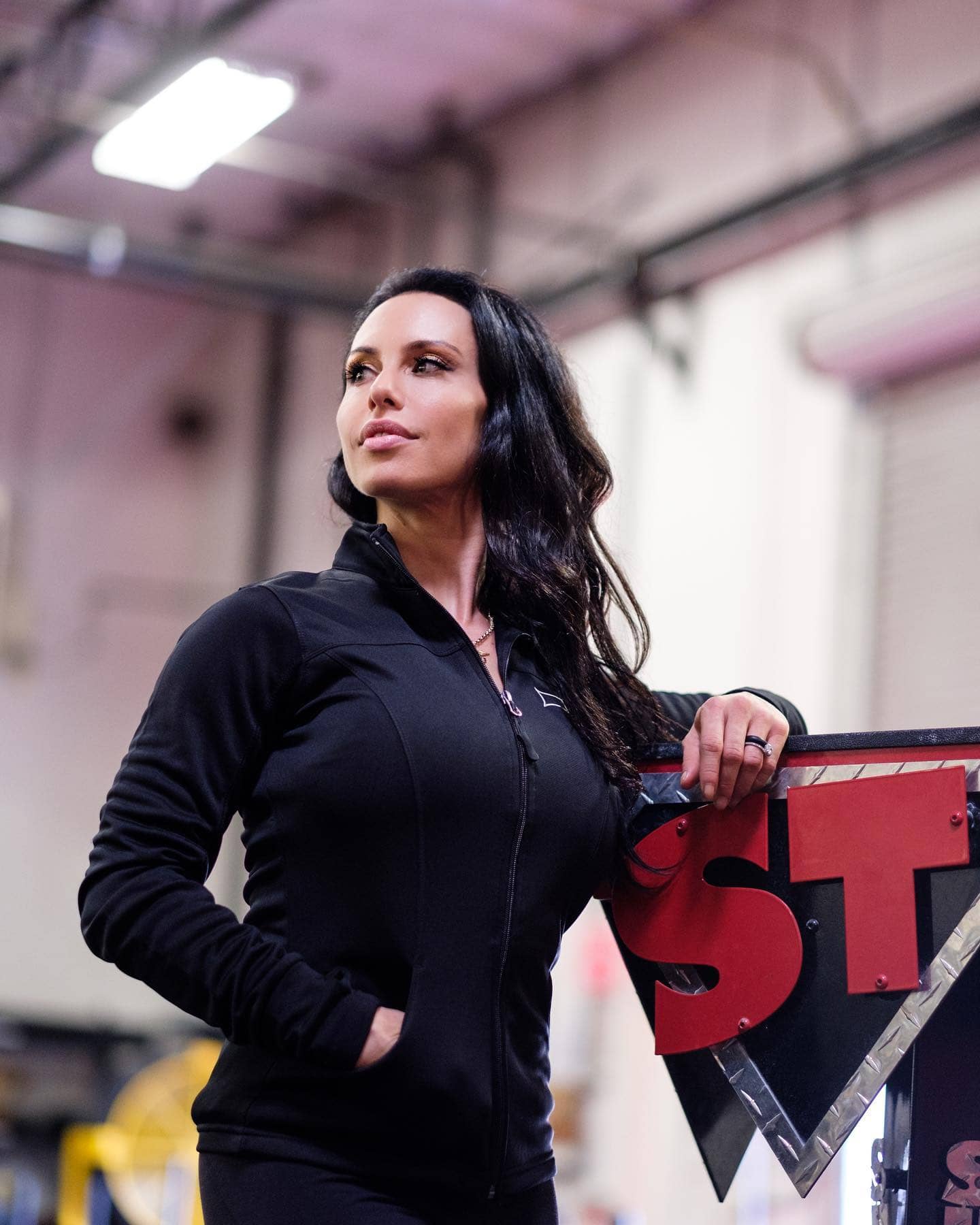 Dr. Gabrielle Lyon Age, Wiki, Husband, Career, Net Worth | Everything ...