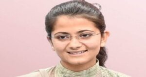 IPS Divya Tanwar Bio, Age, Height, UPSC Marksheet, Posting, IAS Rank ...