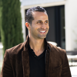 David Ghiyam Biography, Height, Age, Family, Wife, Net Worth and Career ...