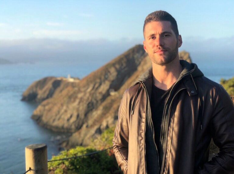 Aaron Abke Net Worth, Wiki, Height, Age, Family, Wife and Career ...