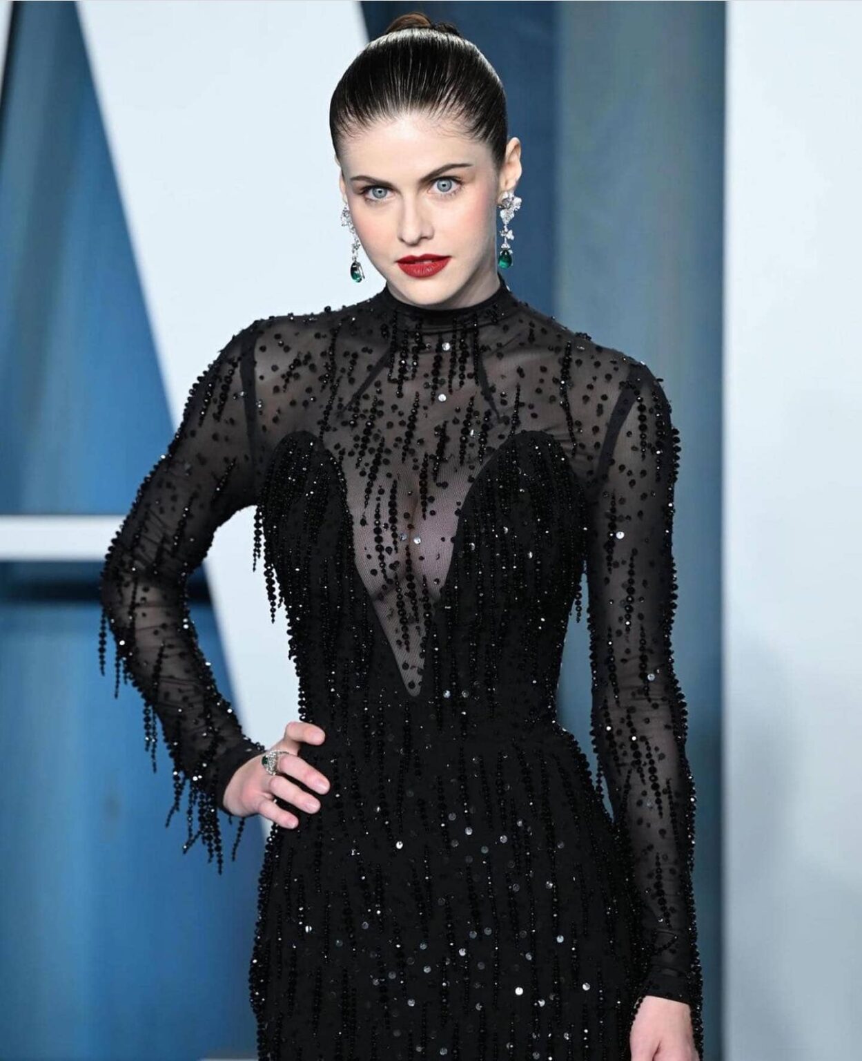 Alexandra Daddario Biography, Height, Age, Family, Husband, Net Worth ...