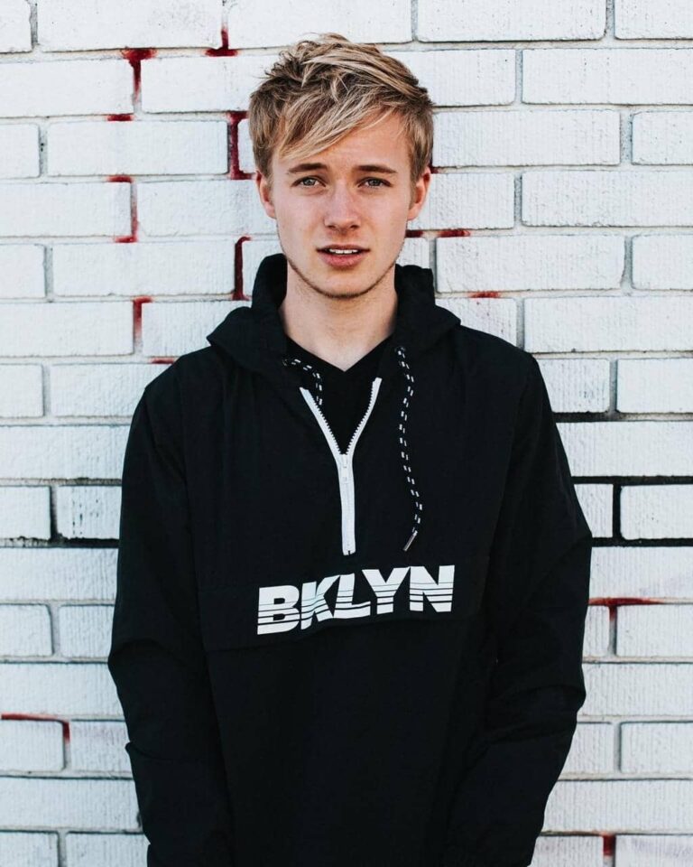 Sam Golbach Biography Height Age Family Career and Net Worth ...