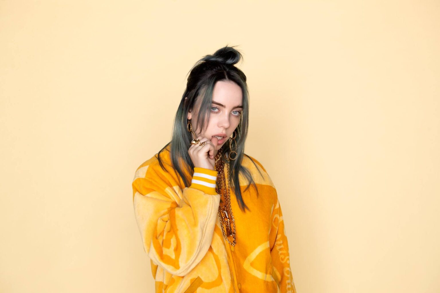 Billie Eilish Biography, Height, Age, Family, Girlfriend, Net Worth and ...