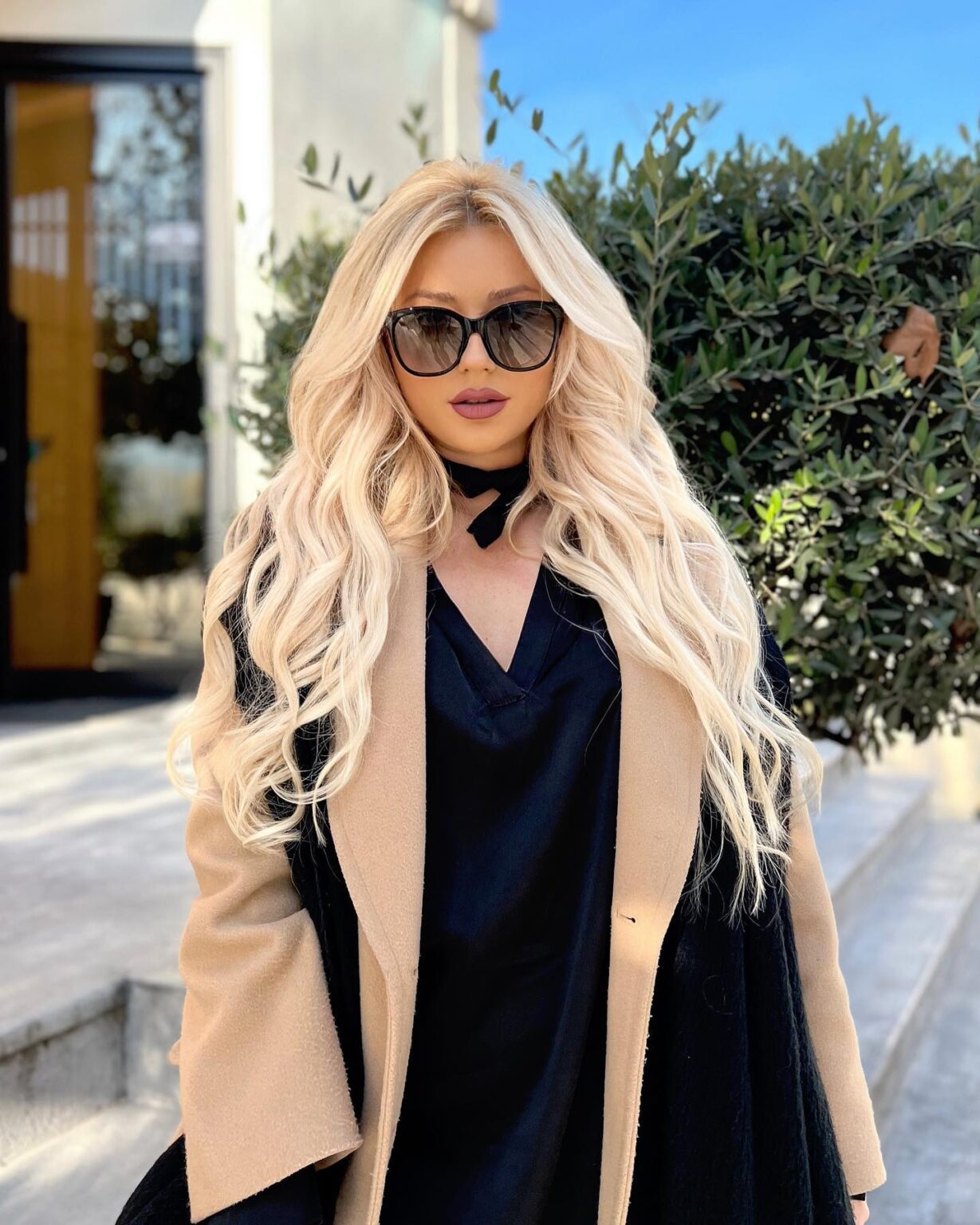 Ronela Hajati Biography, Height, Age, Family, Boyfriend, Net Worth and ...
