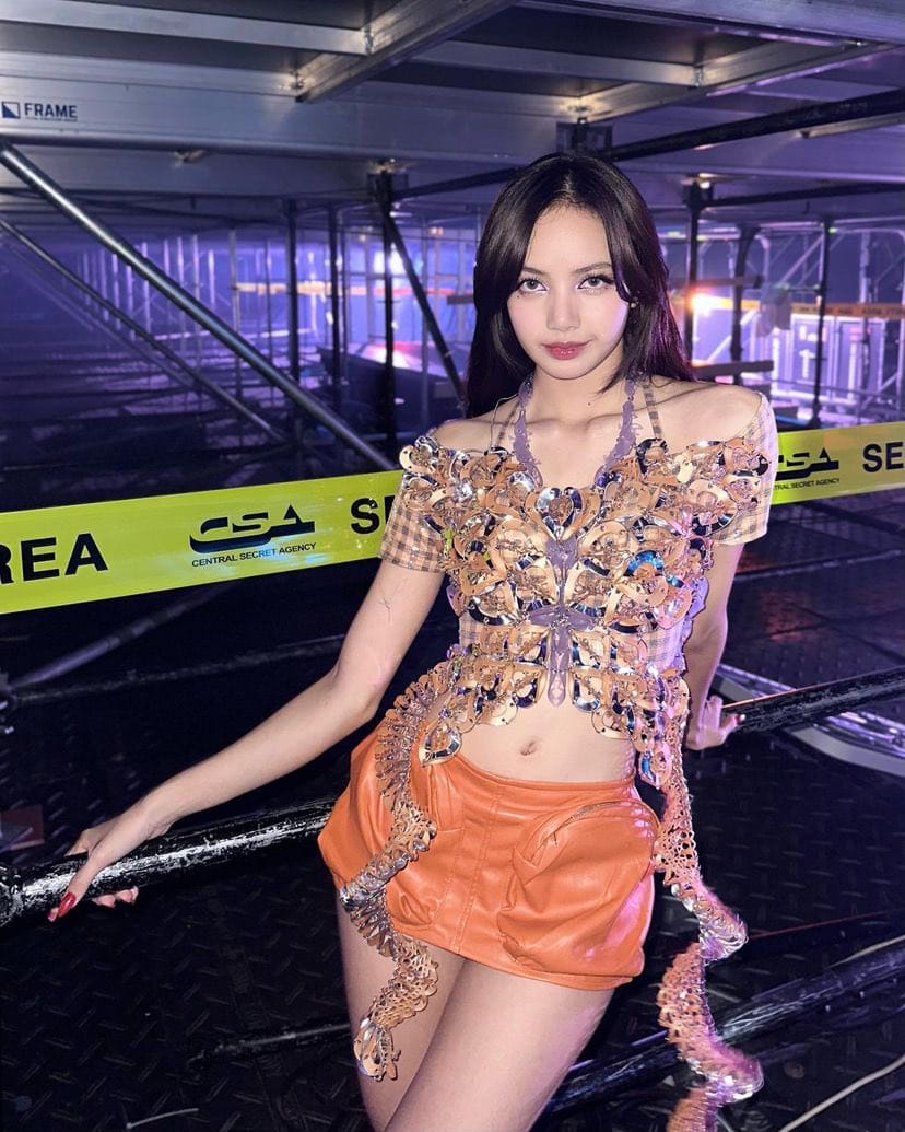 Lalisa Manobal Biography, Height, Age, Family, Boyfriend, Net Worth and ...