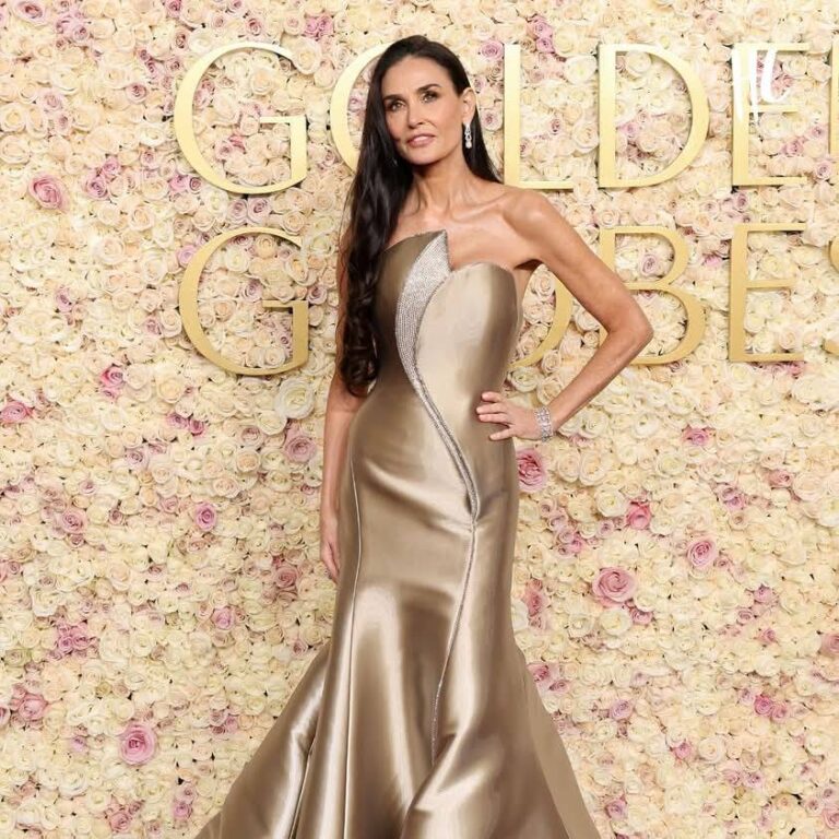 Demi Moore Biography, Height, Age, Family, Boyfriend, Net Worth and ...