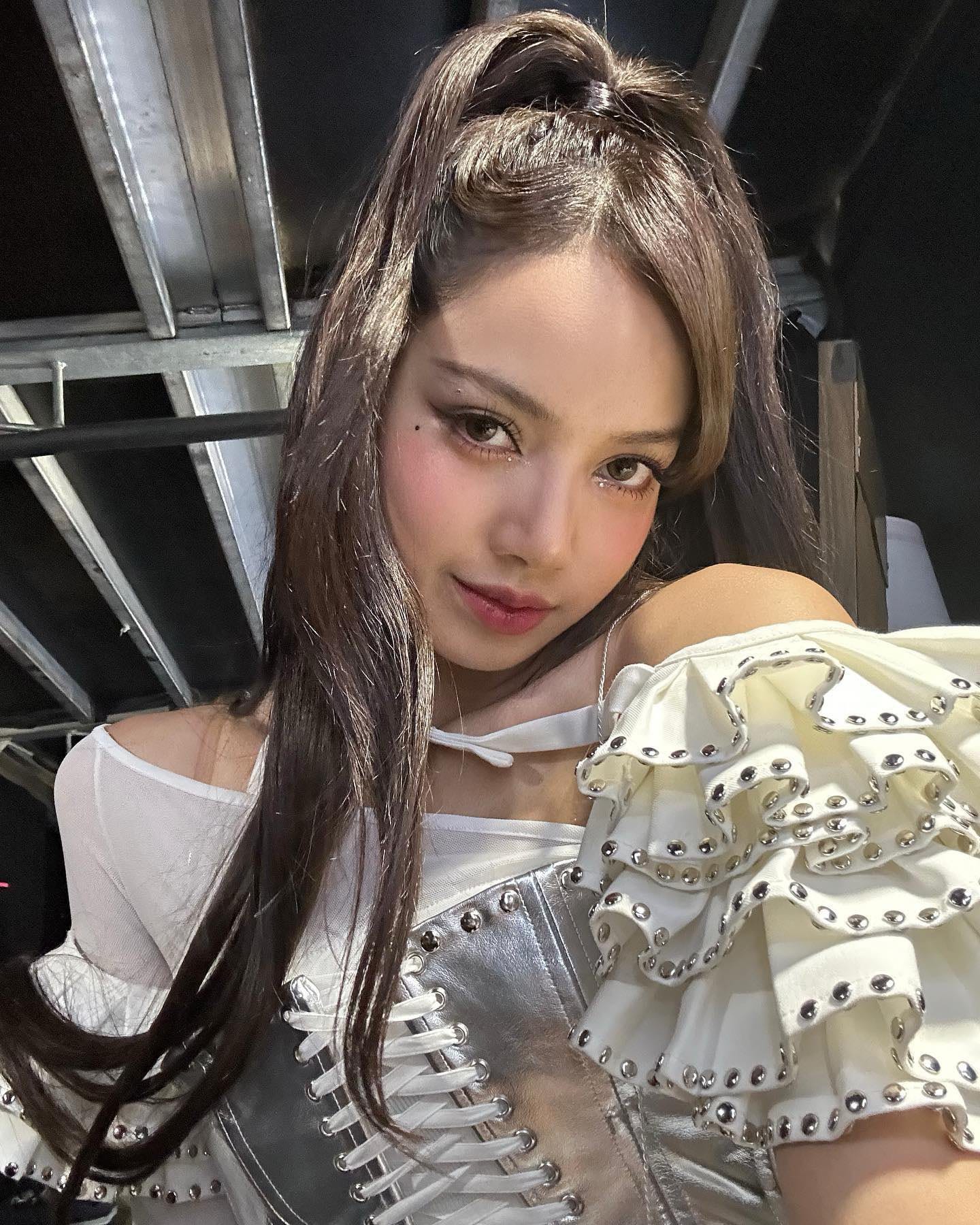 Lalisa Manobal Biography, Height, Age, Family, Boyfriend, Net Worth and ...