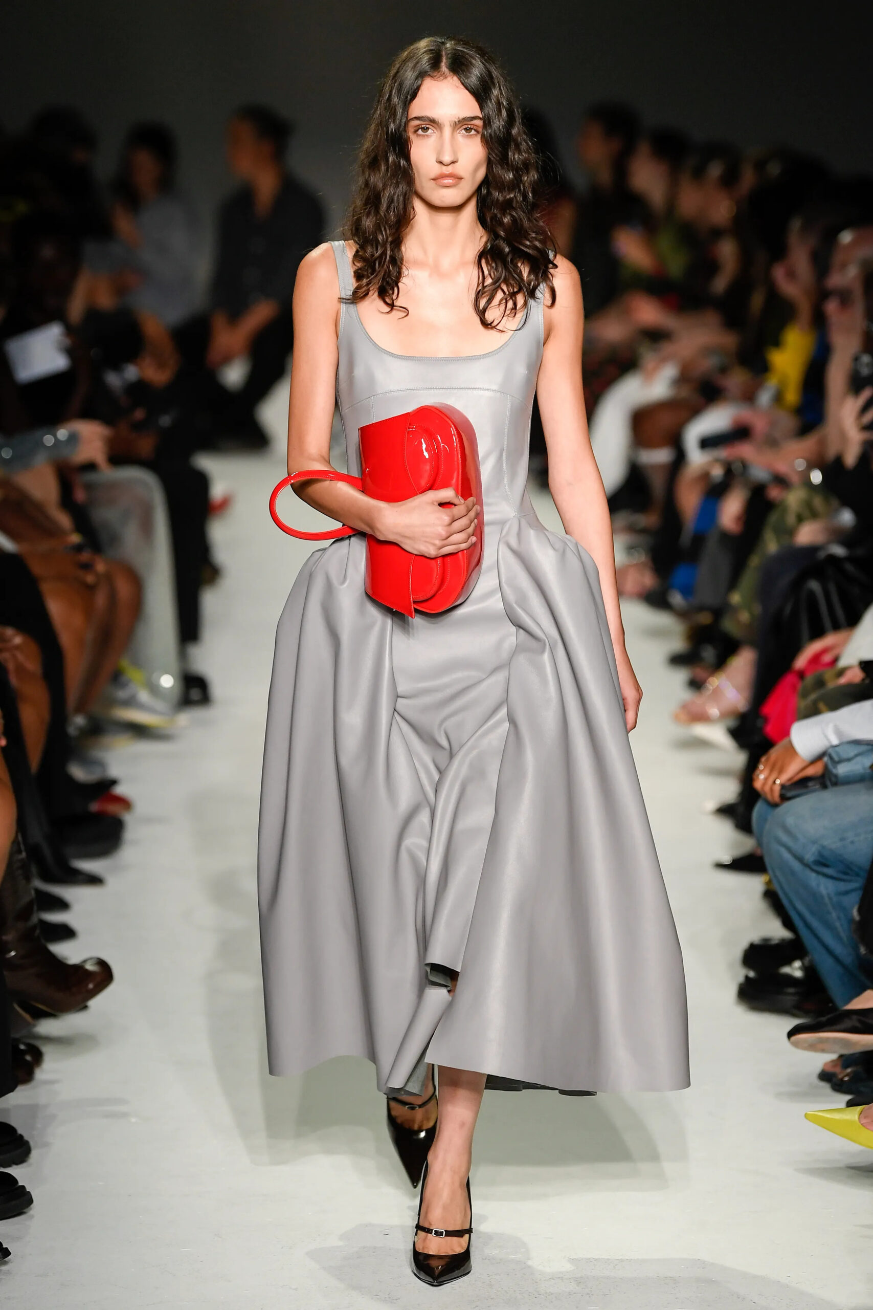 Drop Waist Dress Trends for Women, Girls, Wedding Guest & Summer Romance